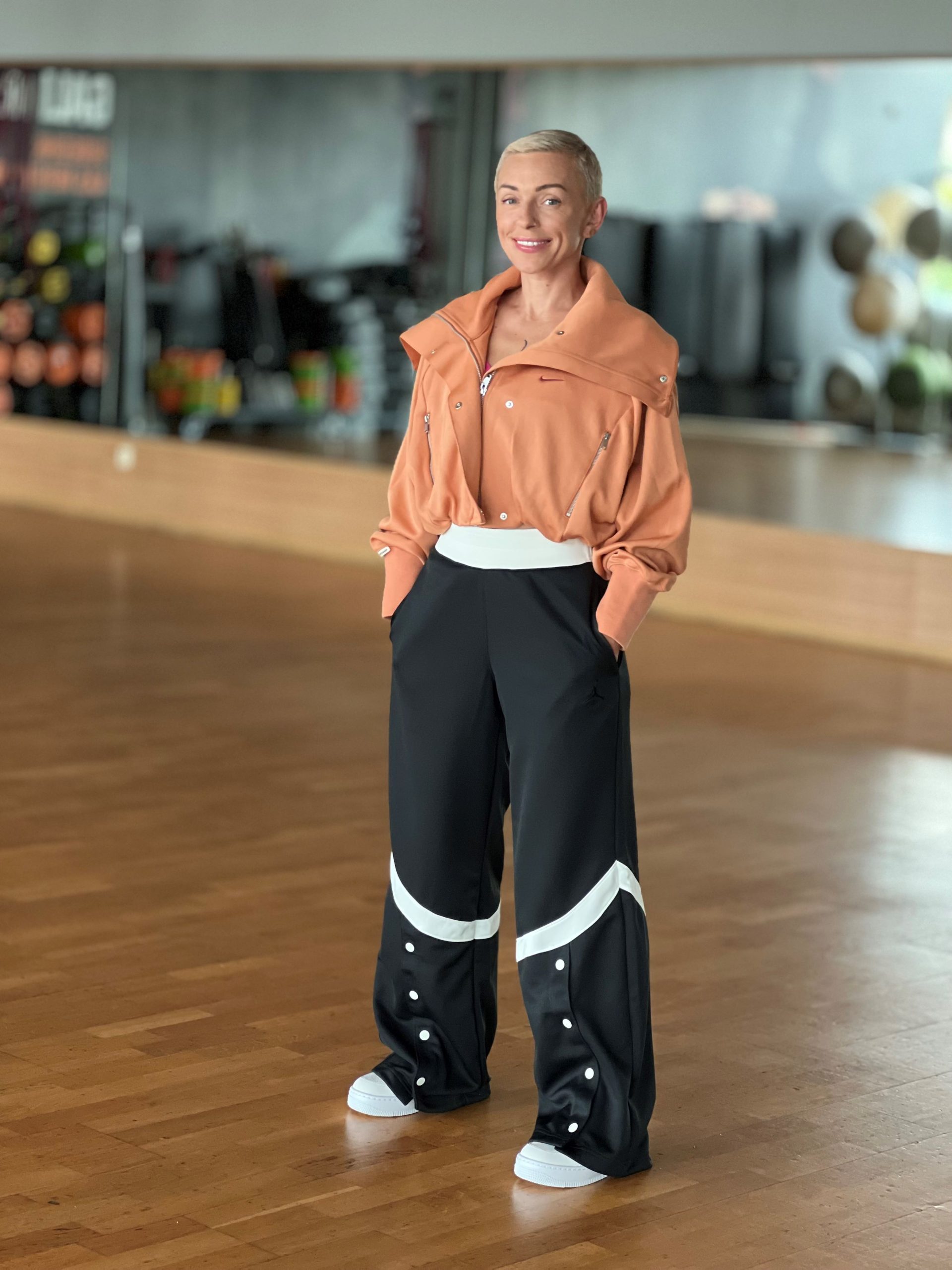 Aprangos gidas sportuojančioms: praktiškumas ir stilius - Lemongym